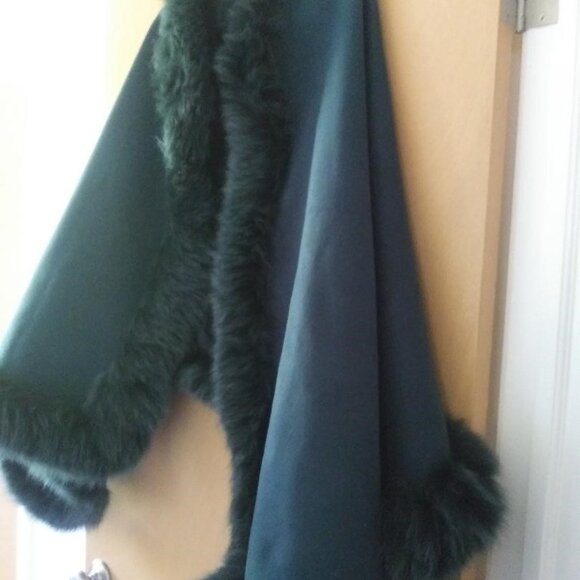 Jackets & Coats | Nwt Teal Greenish Blue Cape Coat Trimmed In Real Fox ...